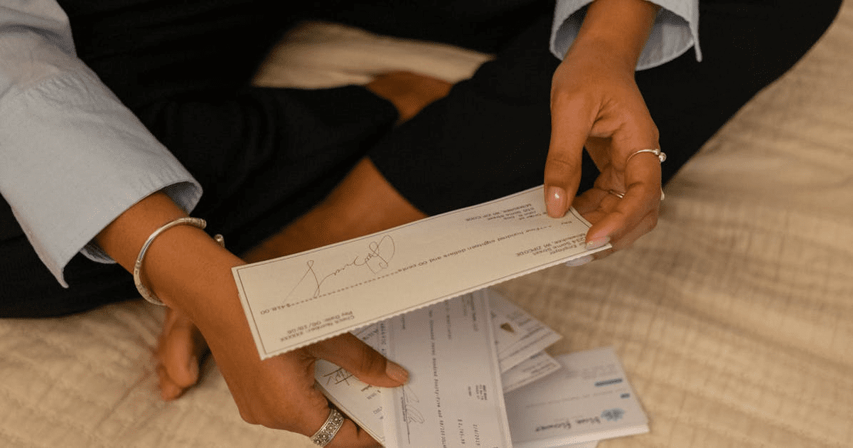 What taxpayers need to know about the IRS ending paper checks - Insero ...